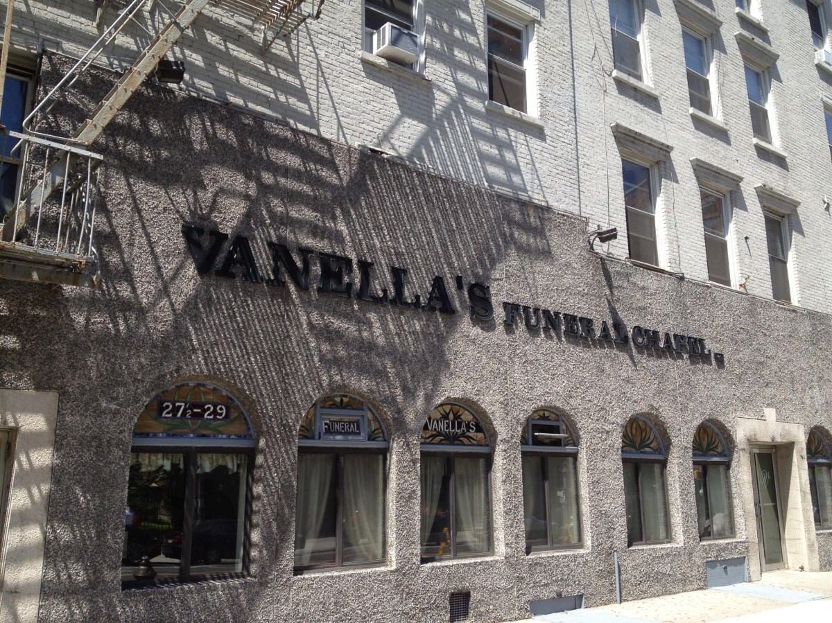 The Mayor of James Street: Robert “Roxie” Vanella | Infamous New York